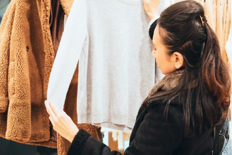 The Complete Guide To The Softest Fabrics For Sensitive Skin: Expert ...