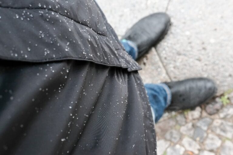 The Complete Guide To Durable Water Repellent (DWR) Coating: Everything ...