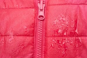 The Complete Guide To Water Repellent Technology: Science ...