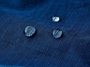 The Complete Guide To Water Repellent Technology: Science ...