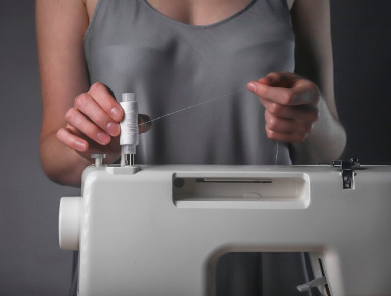 Complete Sewing Machine Troubleshooting Guide: Fix Common Problems Fast | Clothing Digest