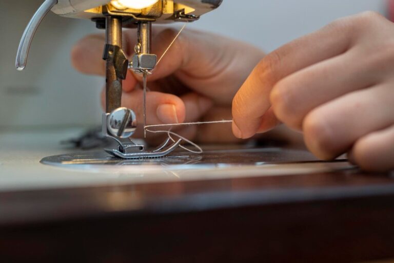 Complete Sewing Machine Troubleshooting Guide: Fix Common Problems Fast ...